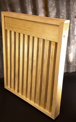Vertical Slatted Rack 10 Frame - HappBee Acres Bee Supply