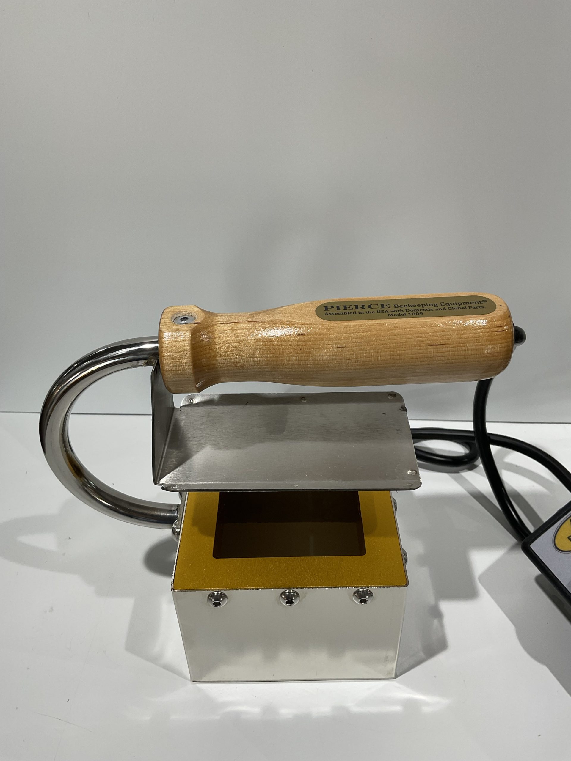 Pierce Cut Comb Honey Cutter - HappBee Acres Bee Supply