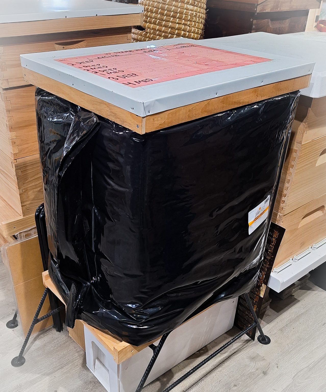 Bee Cozy Hive Wrap - HappBee Acres Bee Supply