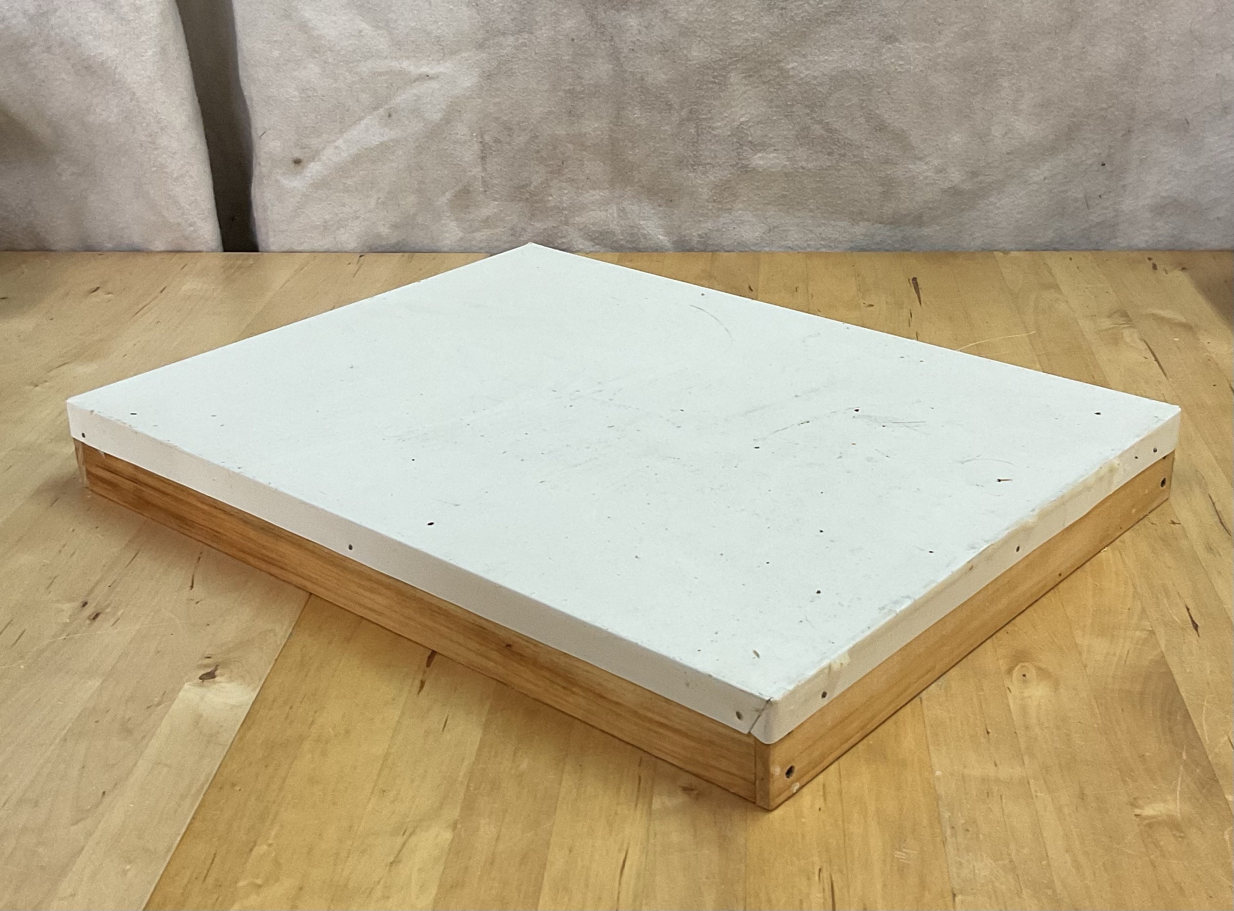 Wax Dipped 8 Frame Telescoping Lid - HappBee Acres Bee Supply