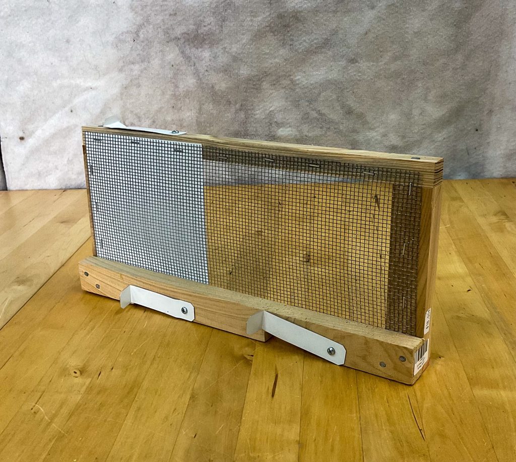 Cypress Robbing Screen 10 Frame - HappBee Acres Bee Supply