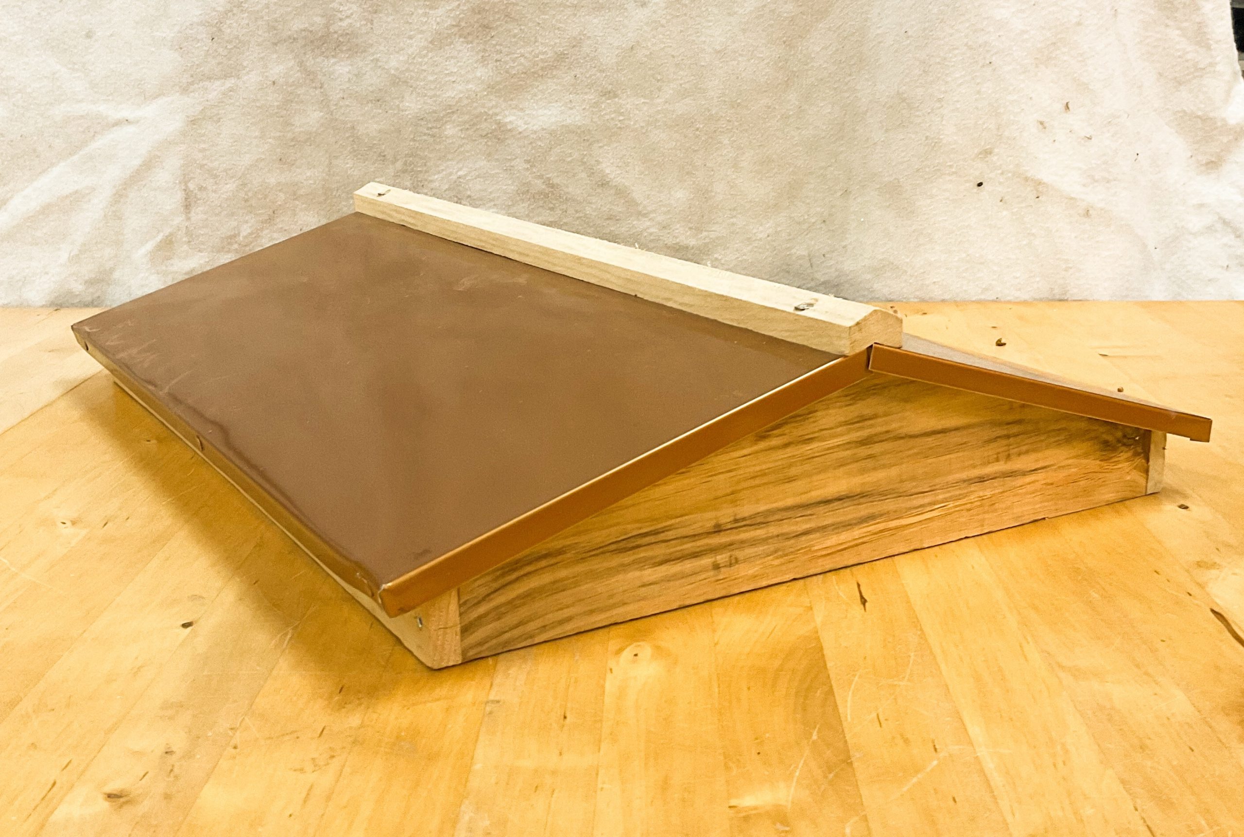 Wax Dipped 8 Frame Copper Cover Garden Hive Top Cover - HappBee Acres ...