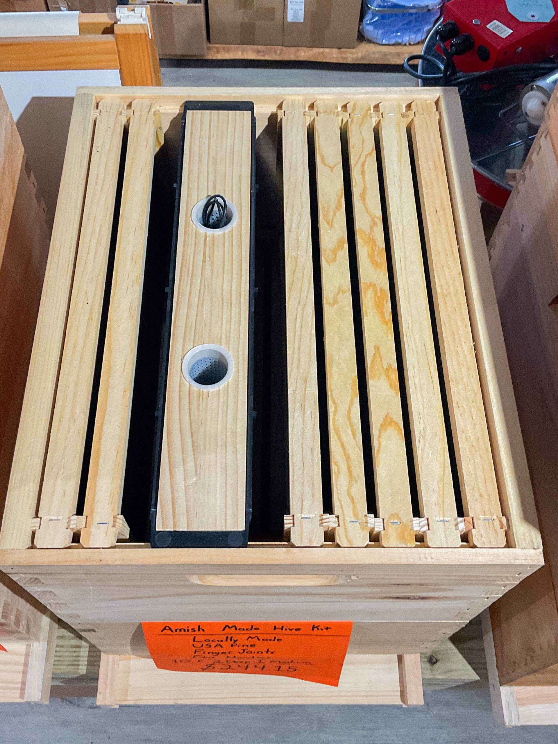 1 3/4 Gallon Frame Feeder - Deep Frame - HappBee Acres Bee Supply